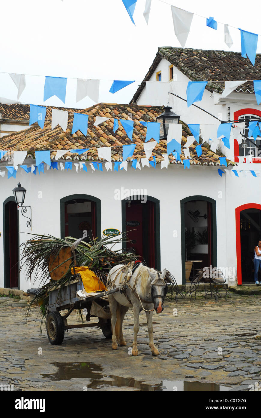 Street scene in the historic coastal town of Paraty in Rio de Janeiro ...