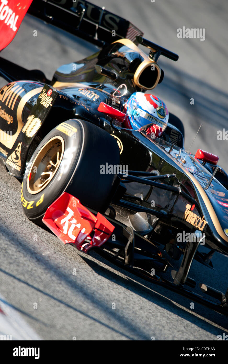 Witali Petrow (Russia) in his Lotus Renault GP Team-Renault R31 ...