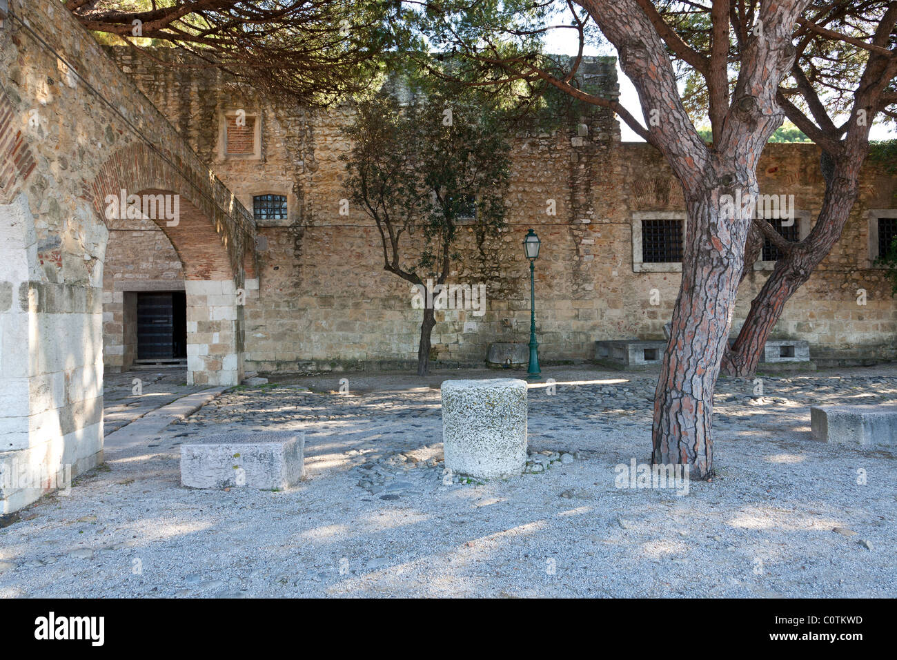 St george castle hi-res stock photography and images - Alamy