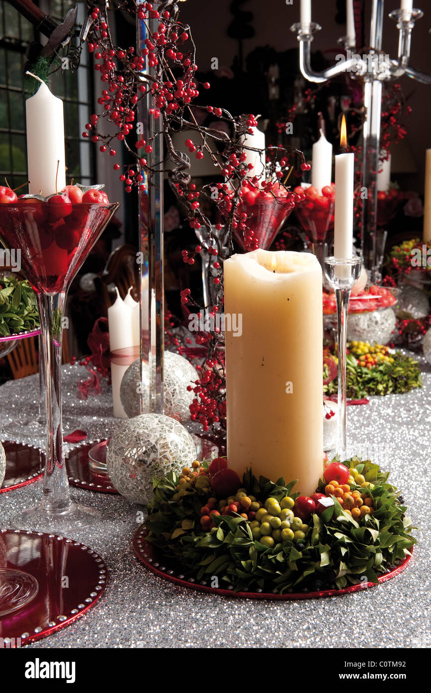 Stunning Christams table display Stock Photo - Alamy