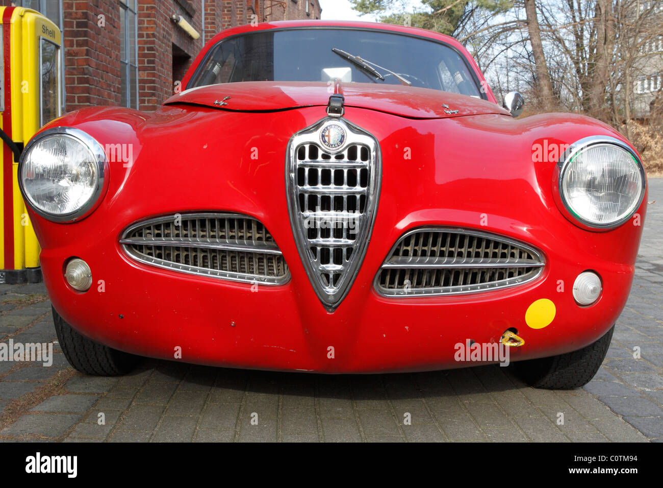 Detail of an old Alfa Romeo Stock Photo - Alamy