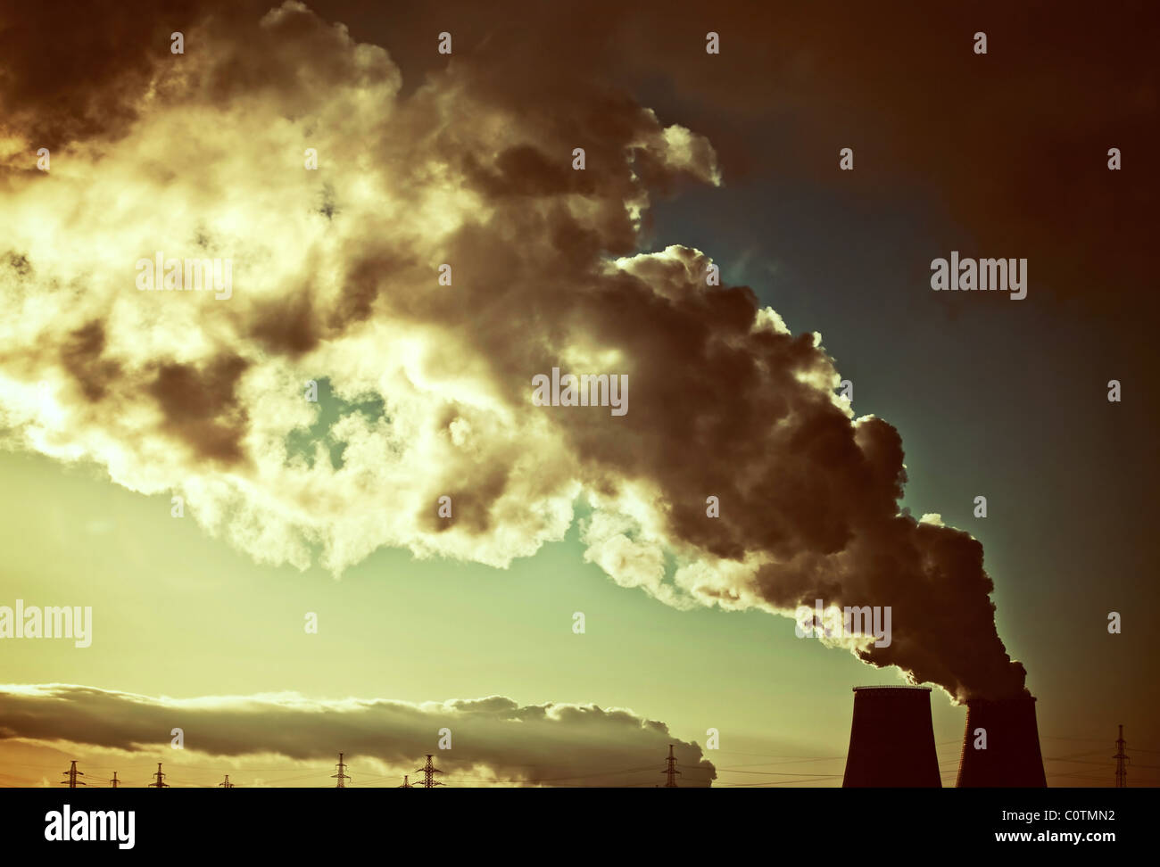 Toxic smoke. Dramatic colors effect Stock Photo - Alamy