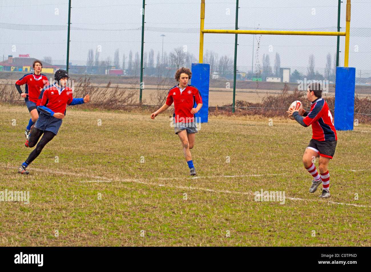 Rugby pose hi-res stock photography and images - Alamy