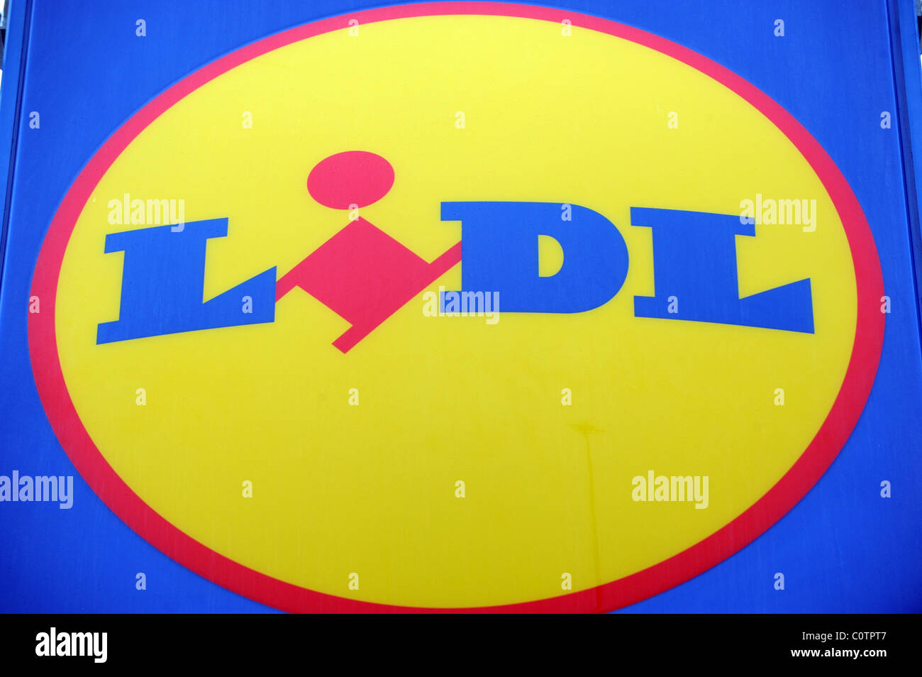 Logo lidl discount supermarket hi-res stock photography and images - Alamy