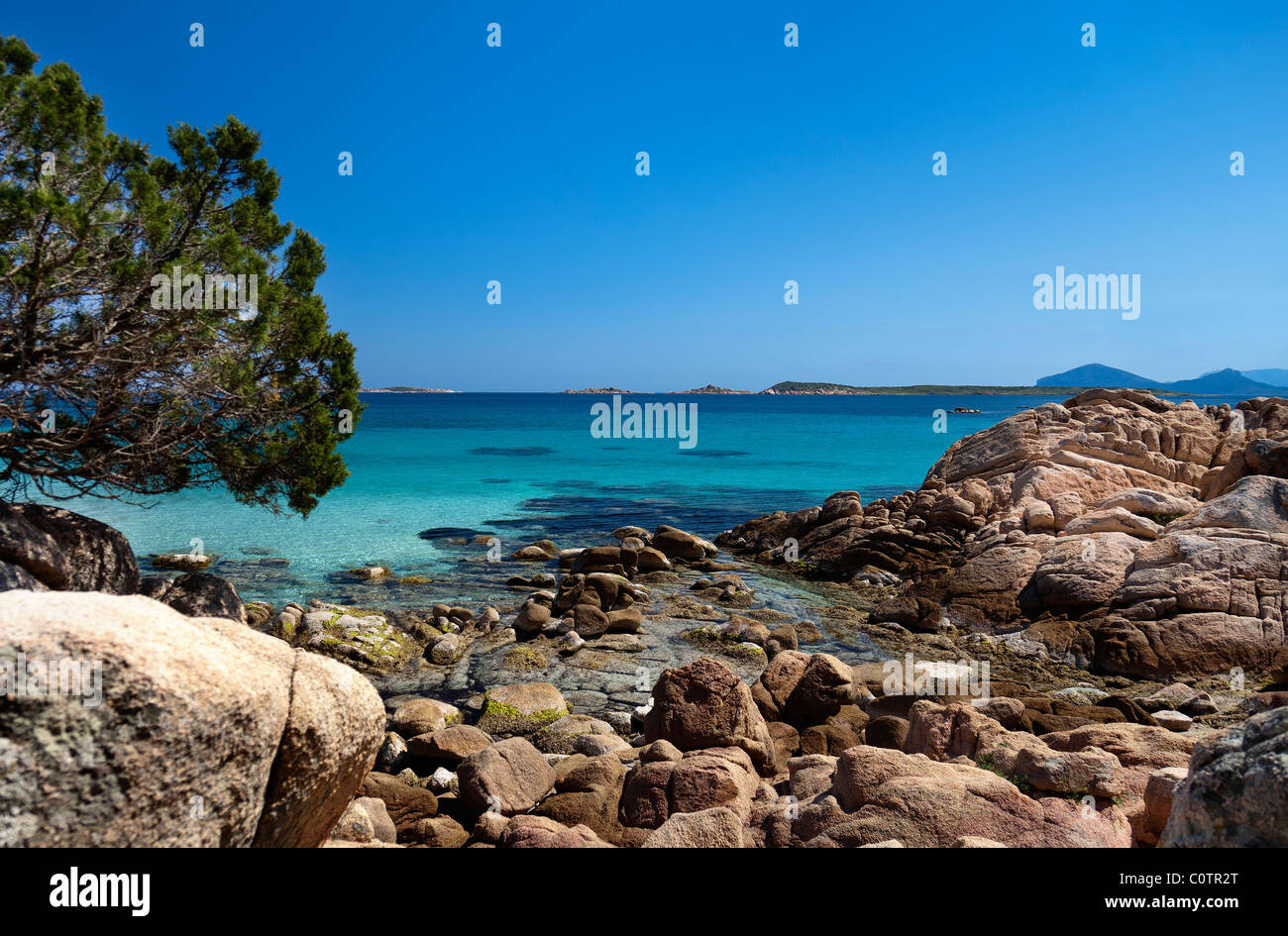 Village sea sardinia hi-res stock photography and images - Alamy