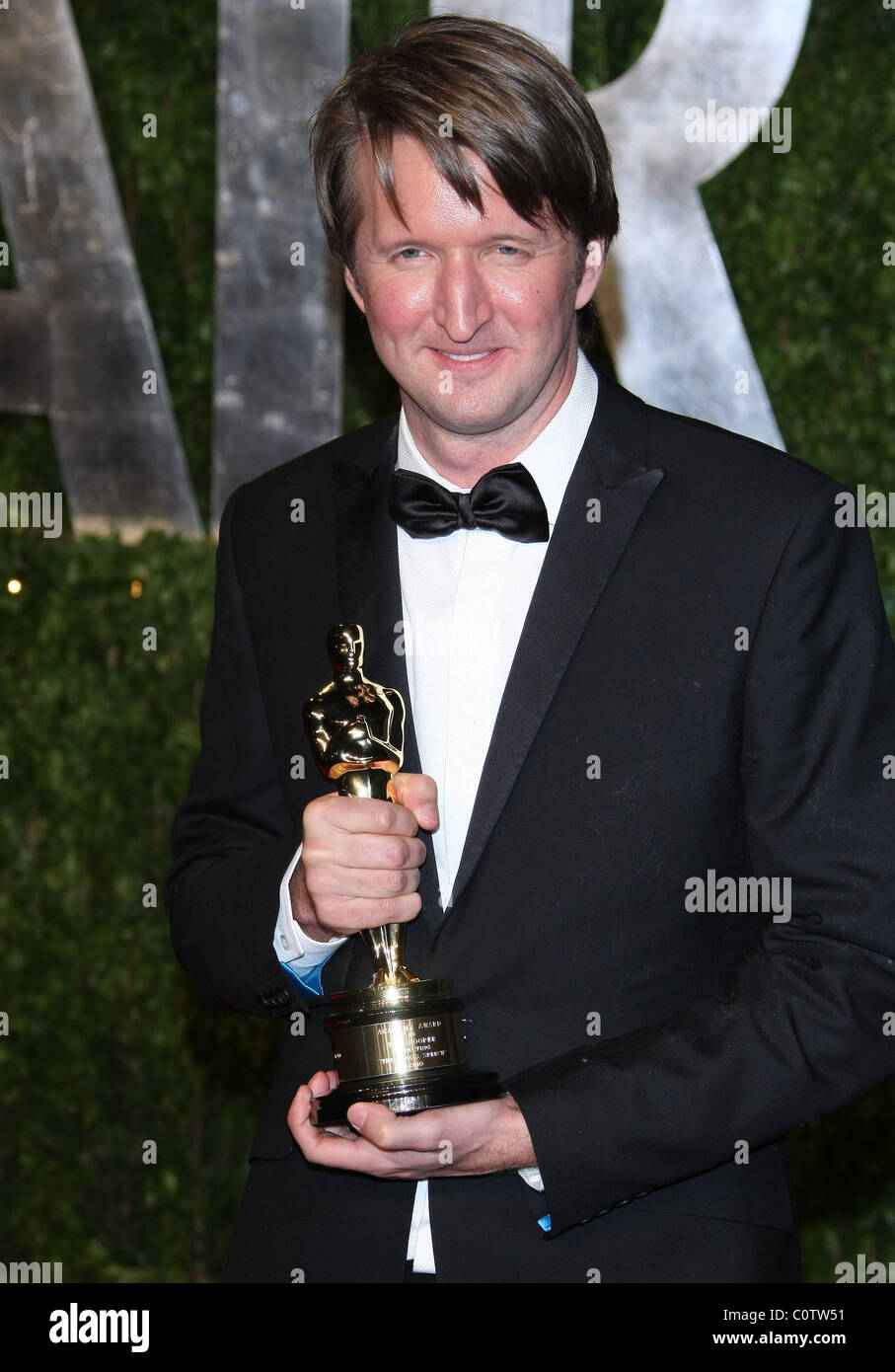 TOM HOOPER 2011 VANITY FAIR OSCAR PARTY LOS ANGELES CALIFORNIA USA 27 ...
