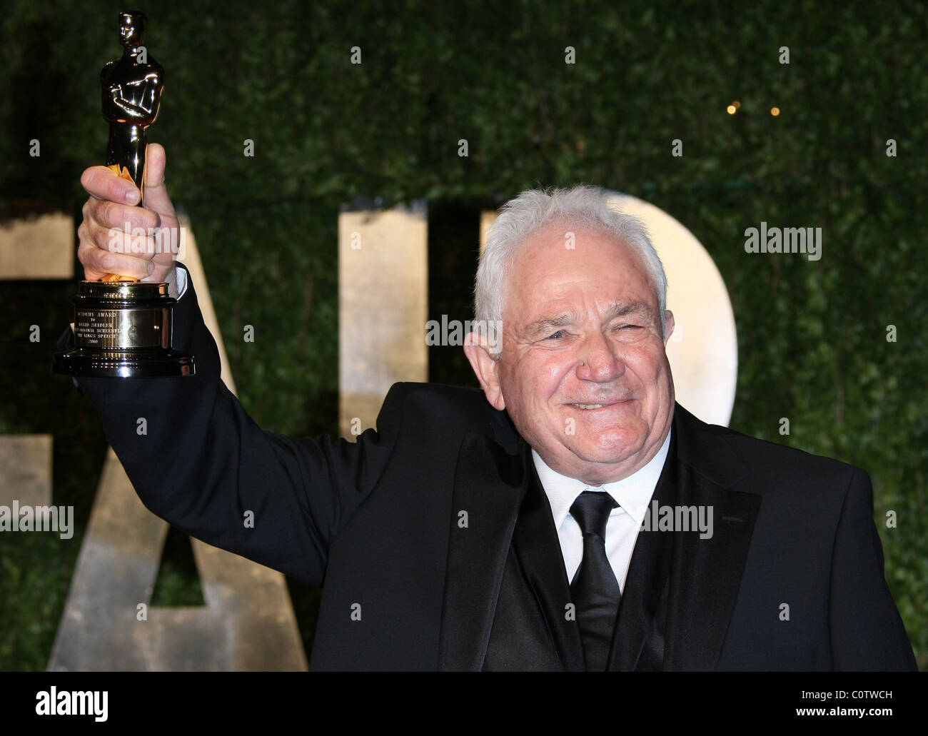 DAVID SEIDLER 2011 VANITY FAIR OSCAR PARTY LOS ANGELES CALIFORNIA USA ...