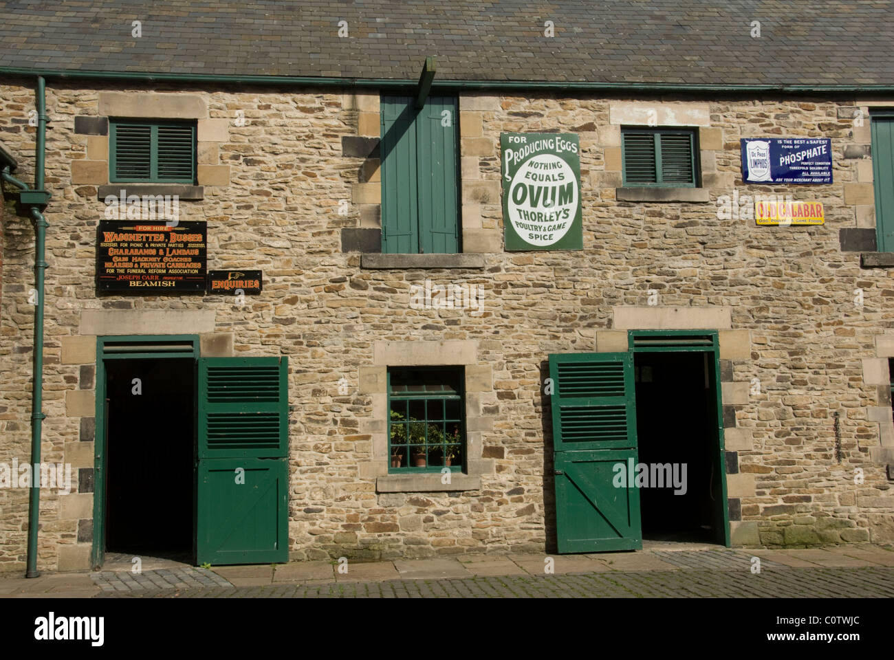 DURHAM; BEAMISH MUSEUM; FARM HIRE SHOPS; 1913 TOWN Stock Photo - Alamy