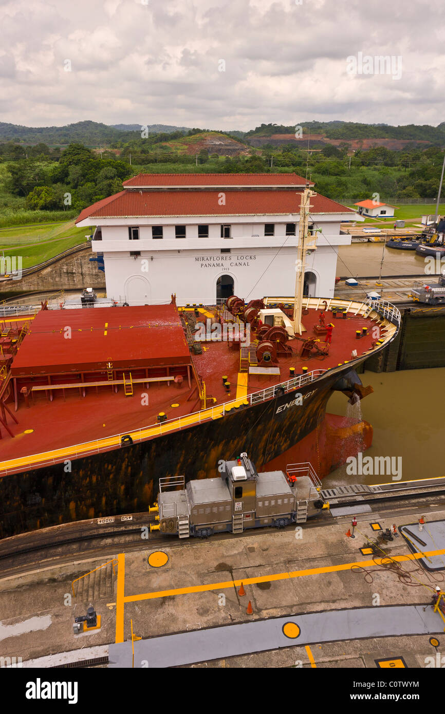 PANAMA - Ship at Miraflores Locks on the Panama Canal Stock Photo - Alamy