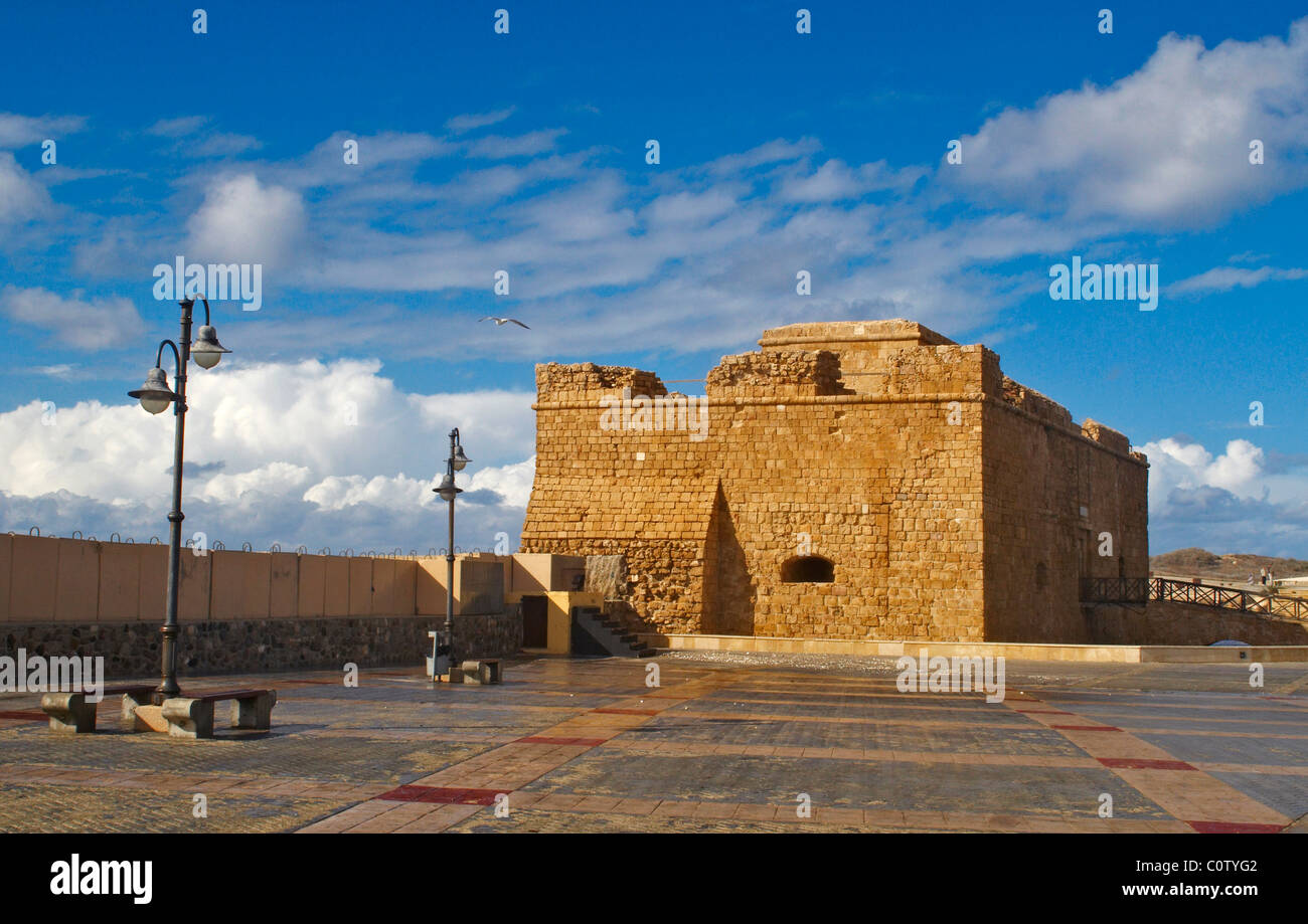 Paphos fort hi-res stock photography and images - Alamy