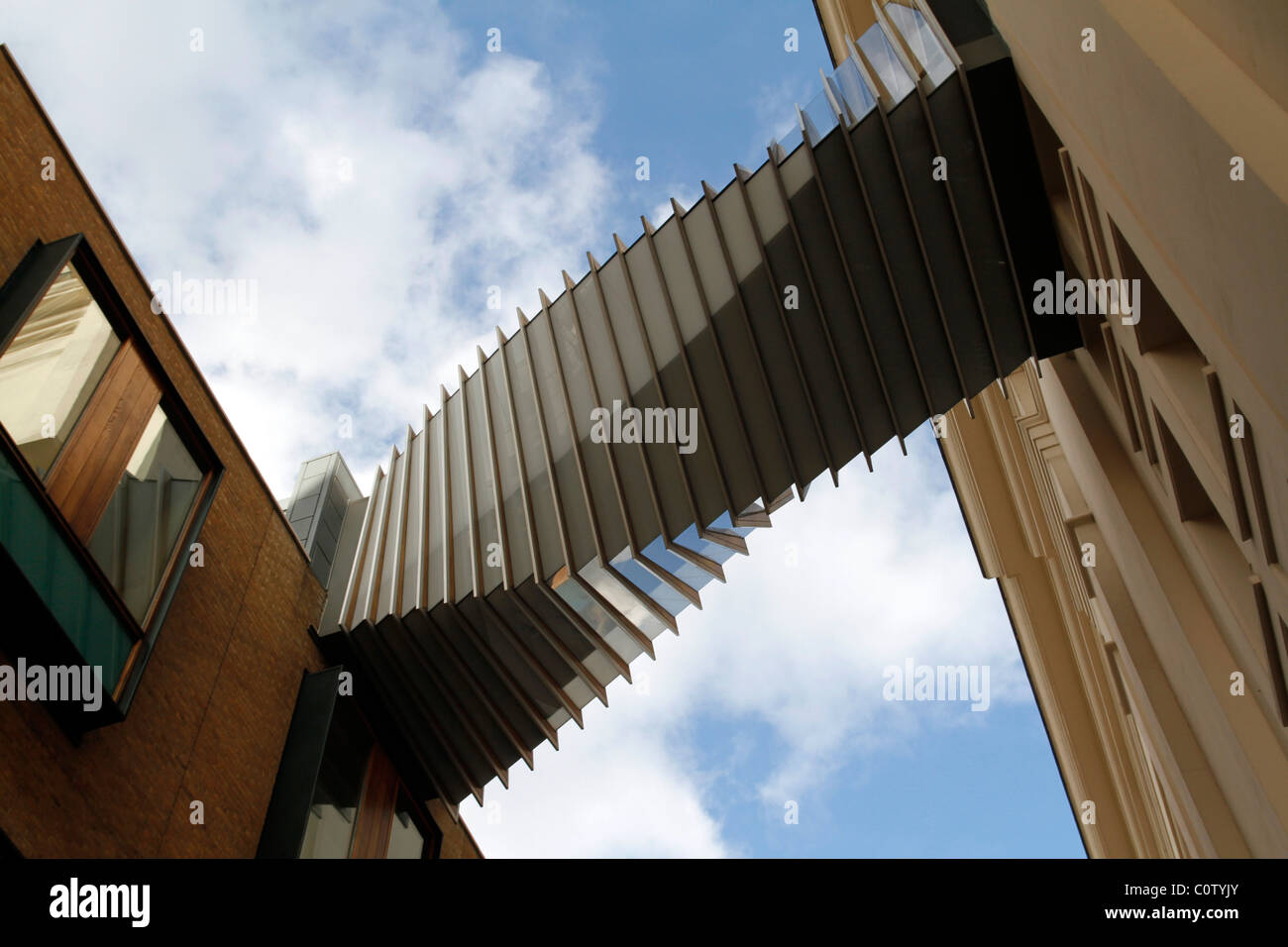 UK. The Royal Ballet School and Bridge of Aspiration to the Royal Opera ...