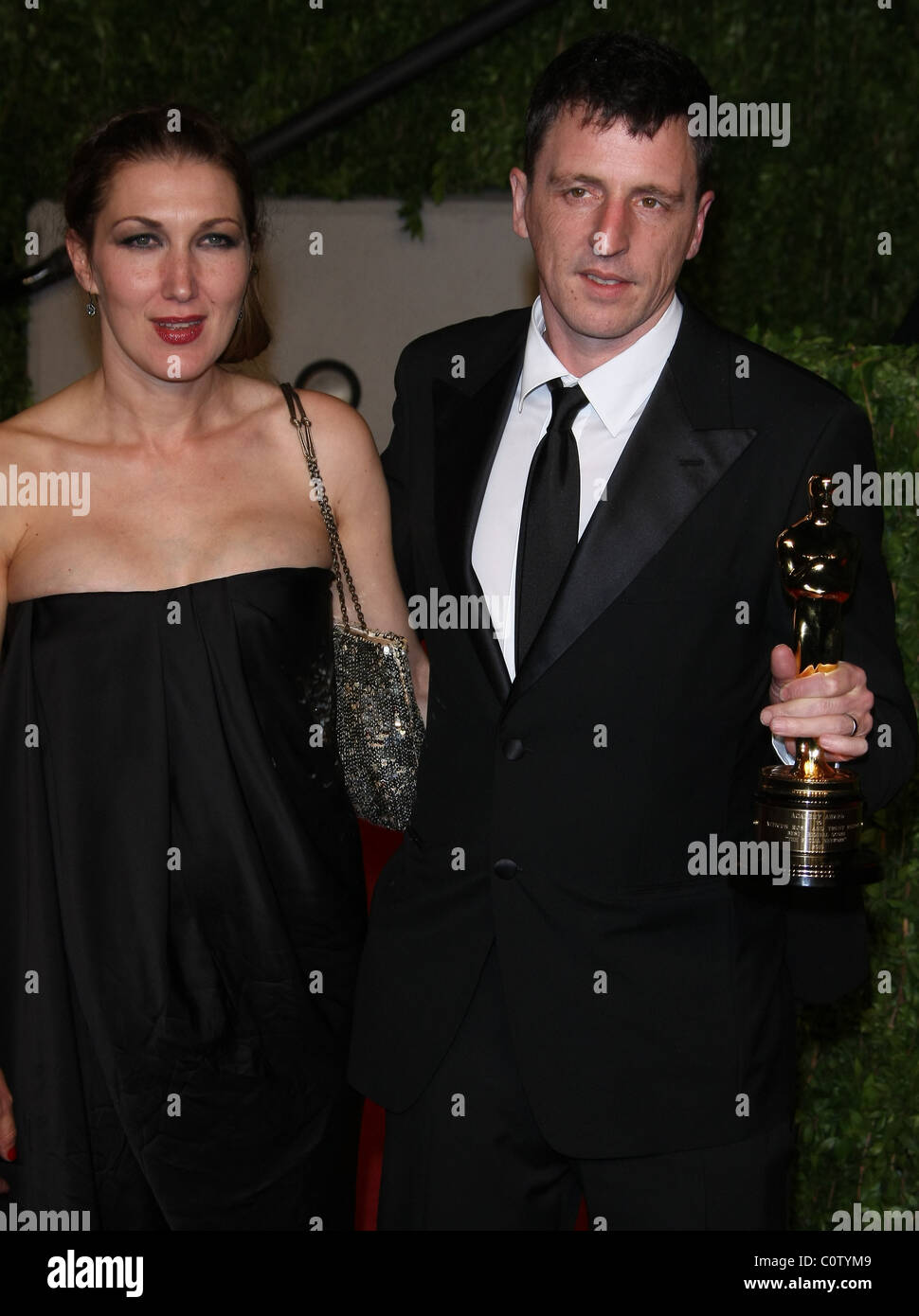 ATTICUS ROSS 2011 VANITY FAIR OSCAR PARTY LOS ANGELES CALIFORNIA USA 27 ...