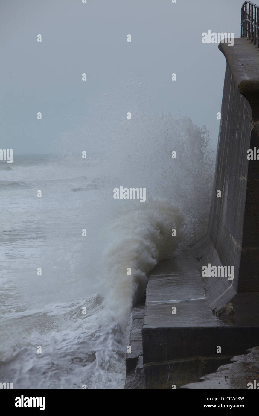 Sea defence erosion hi-res stock photography and images - Alamy