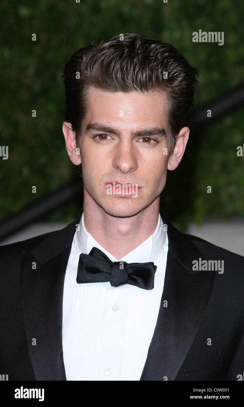 ANDREW GARFIELD 2011 VANITY FAIR OSCAR PARTY LOS ANGELES CALIFORNIA USA ...