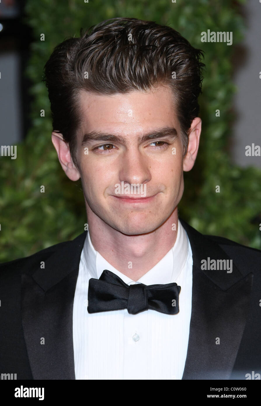 ANDREW GARFIELD 2011 VANITY FAIR OSCAR PARTY LOS ANGELES CALIFORNIA USA ...