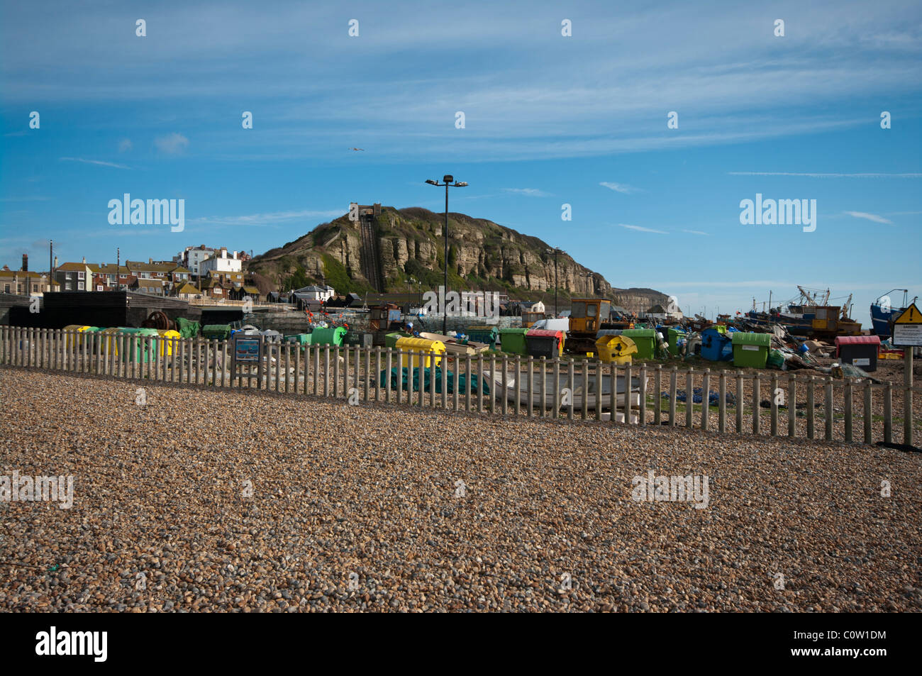 Stade beach hastings hi-res stock photography and images - Alamy