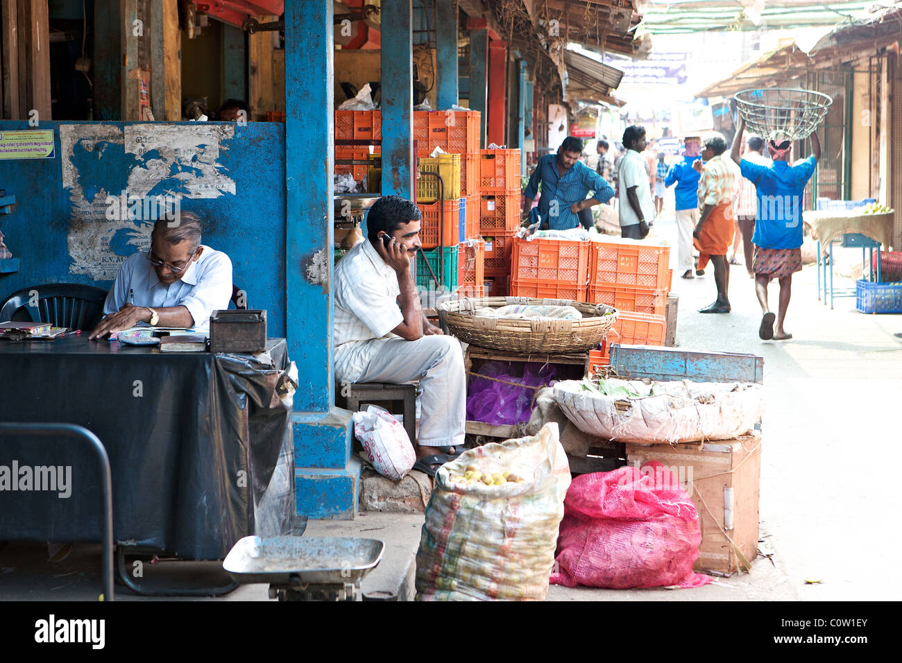 Ancient traders hi-res stock photography and images - Alamy