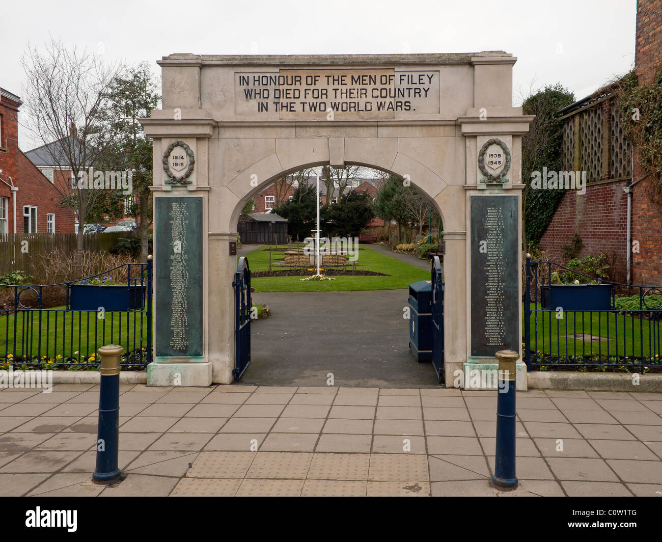 Filey memorial hi-res stock photography and images - Alamy
