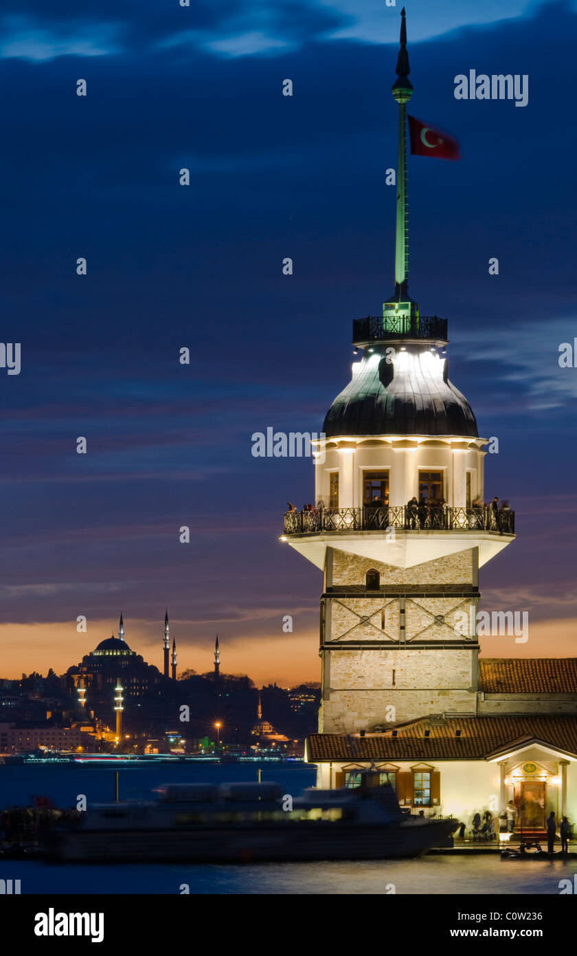 The Maiden's Tower ( Kiz Kulesi), Byzantine periods as Leander's Tower ...
