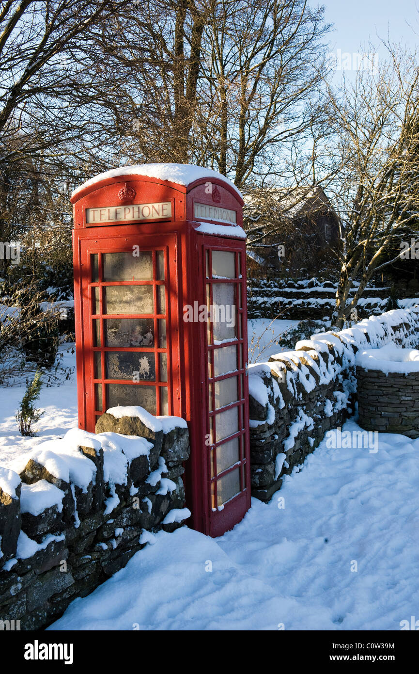Traditional red telephone box in the Lake District Stock Photo - Alamy