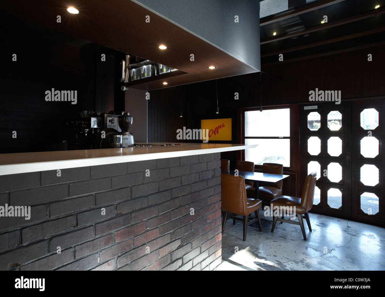 Old traditional bar counter in Tokyo, Japan Stock Photo - Alamy