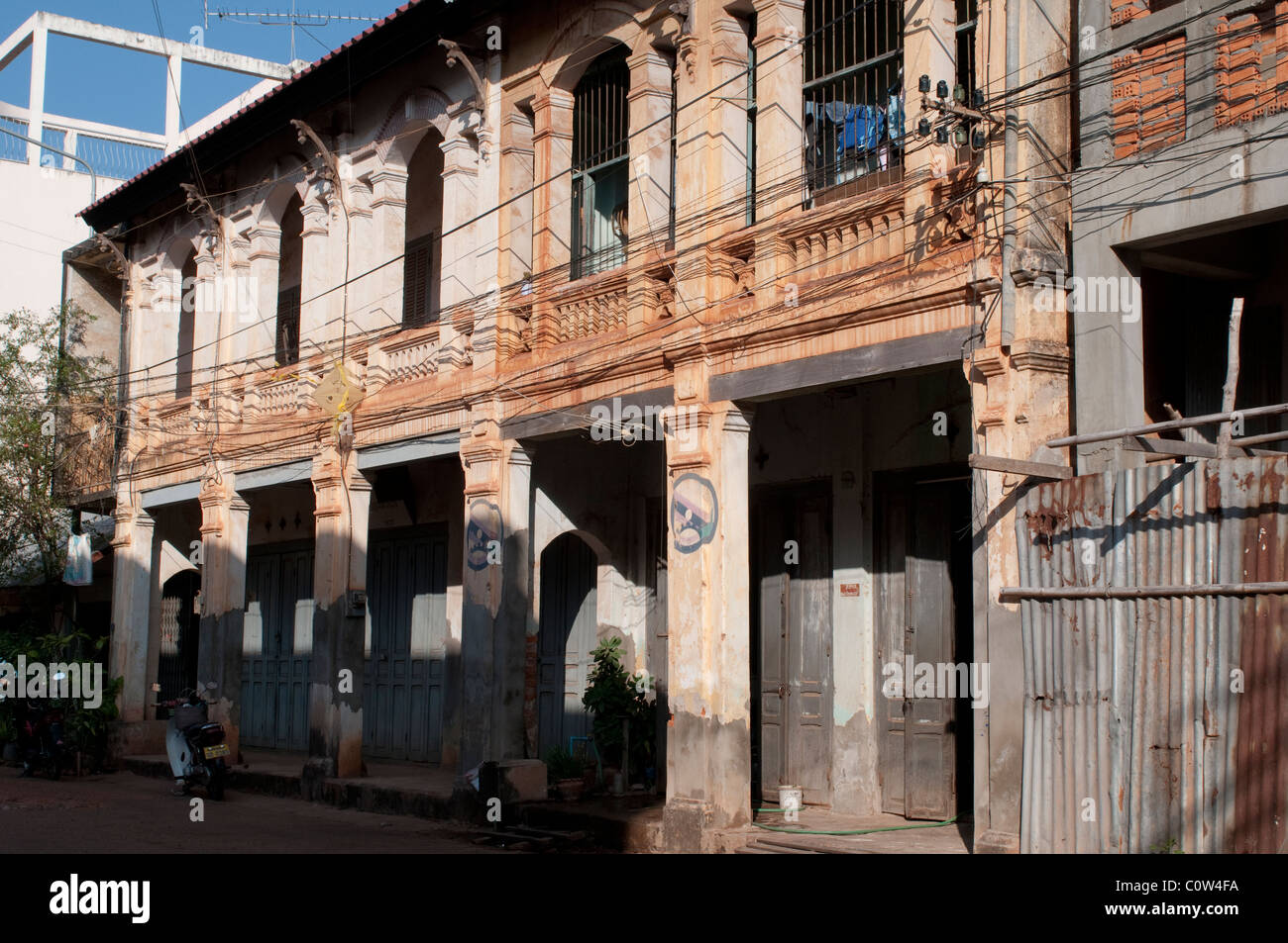 Dilapidated colonial house, Savannakhet, Laos Stock Photo - Alamy