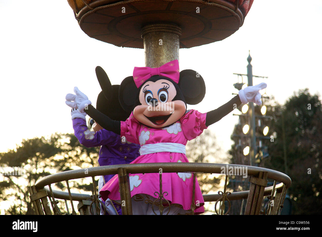 Characters disneyland hi-res stock photography and images - Alamy