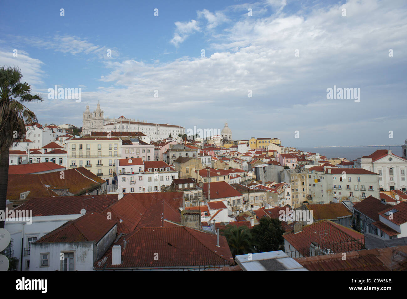 Traditional houses of lisbon hi-res stock photography and images - Alamy