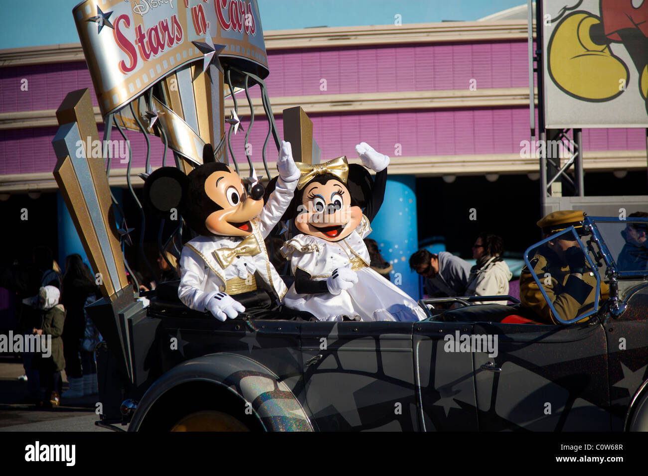 Disney Character parade at Walt Disney Studios park at Disneyland Paris ...