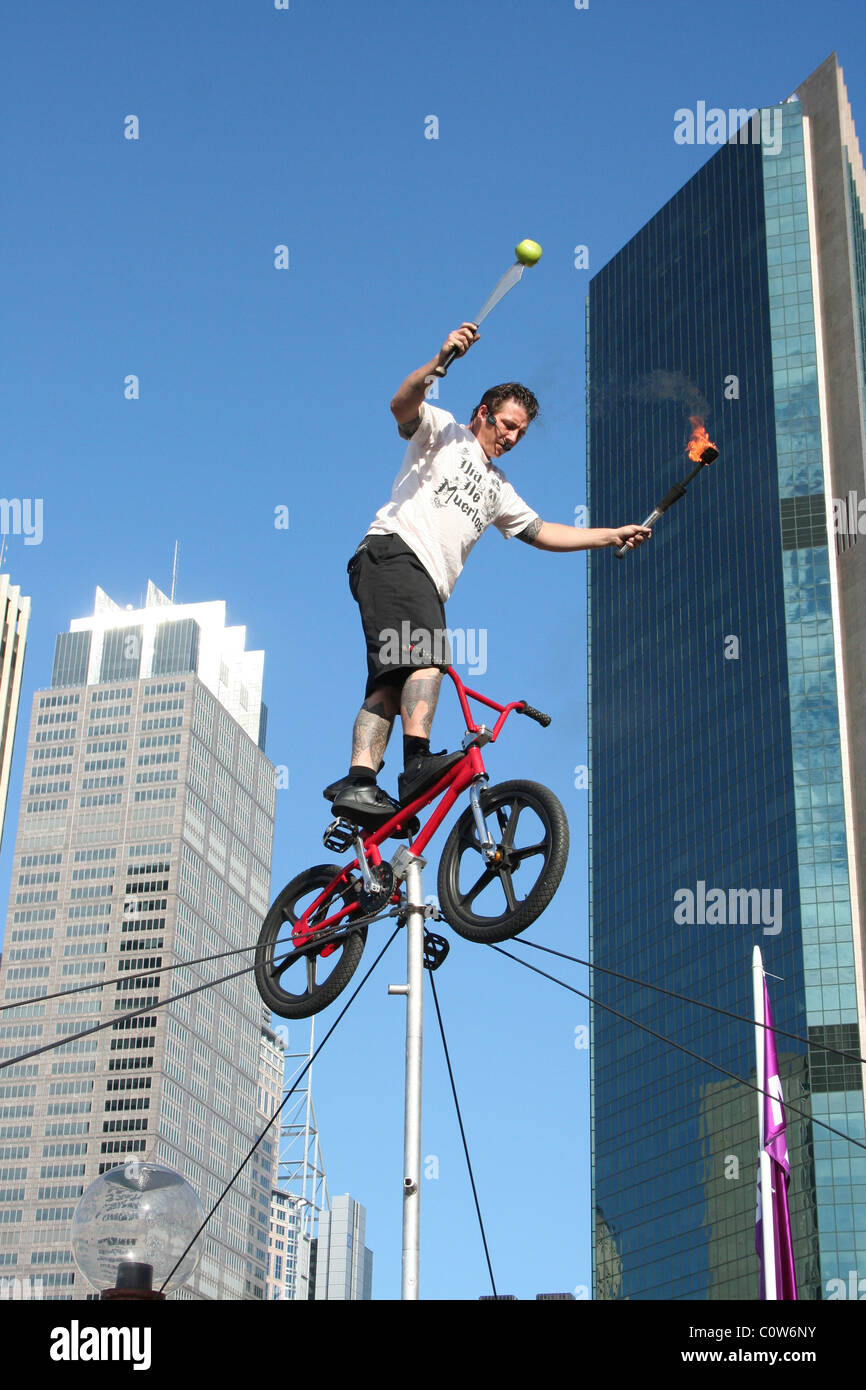 Juggler on bicycle hi-res stock photography and images - Alamy