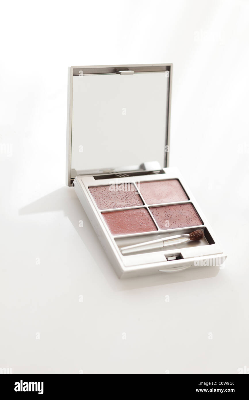 simple compact case with make up Stock Photo - Alamy