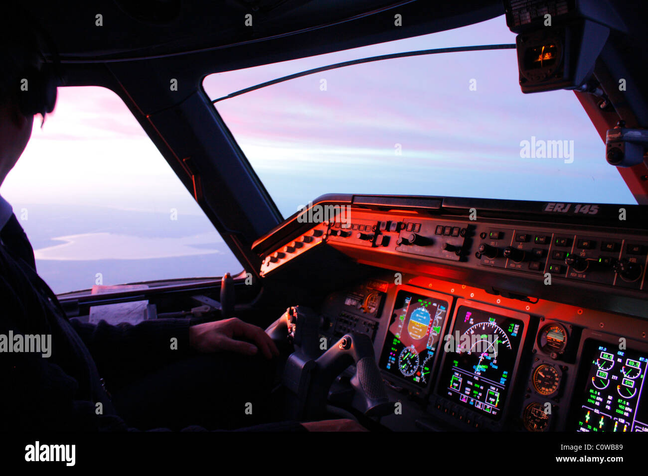 cockpit in flight Stock Photo - Alamy