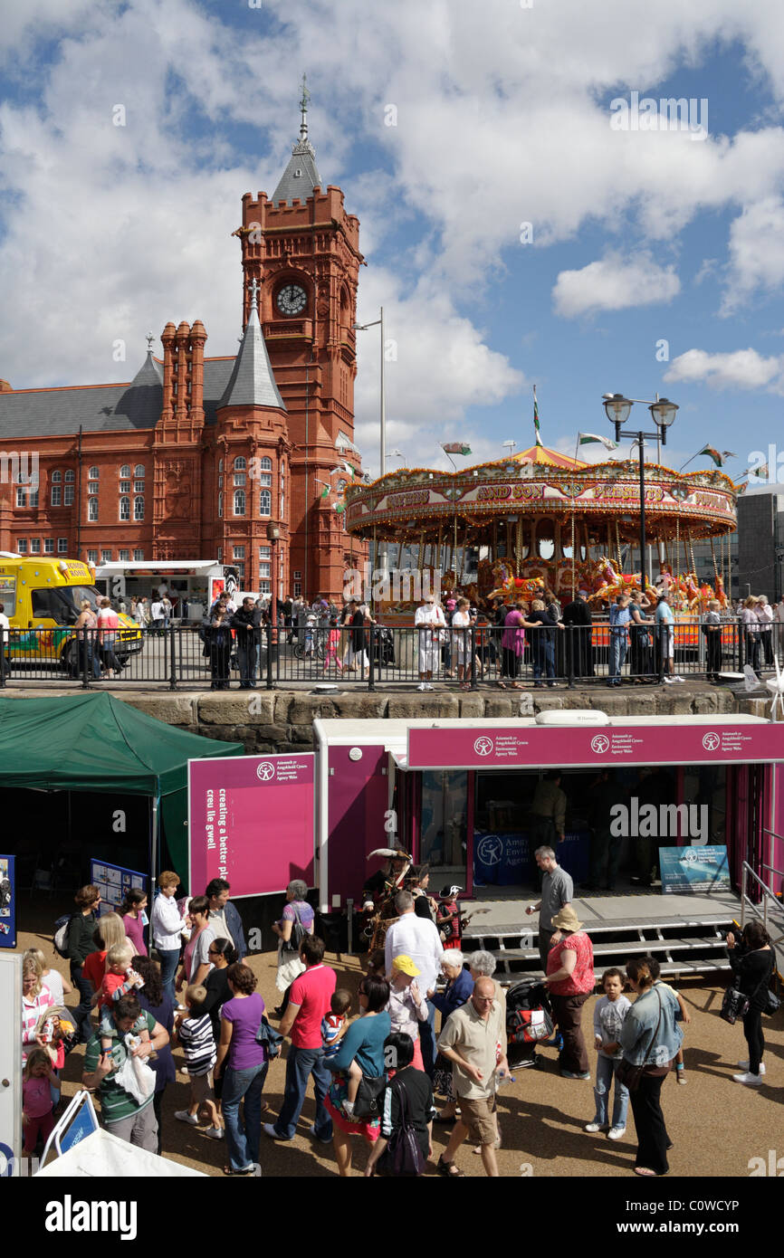Mermaid quay fair hi-res stock photography and images - Alamy
