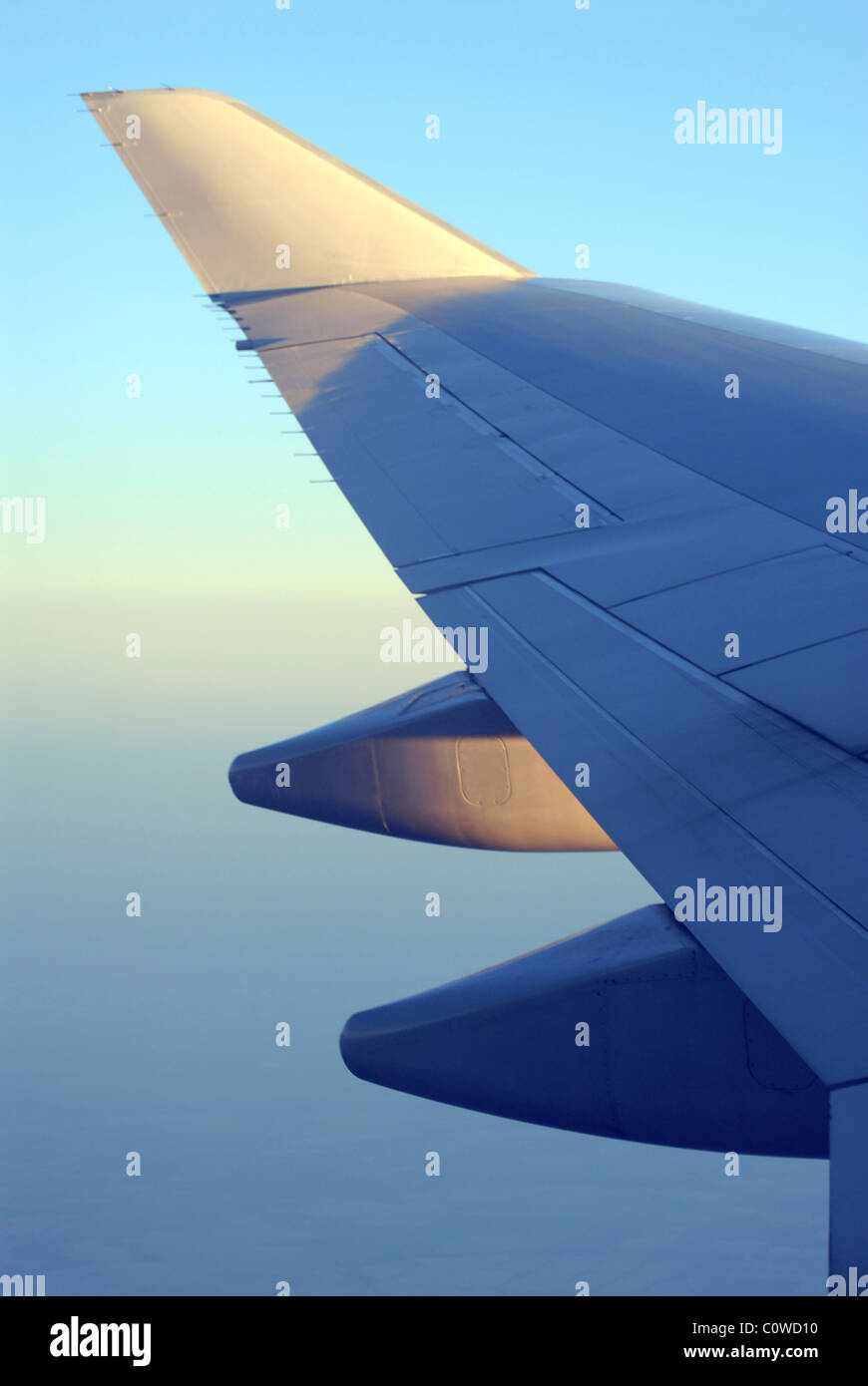 Wing strength hi-res stock photography and images - Alamy