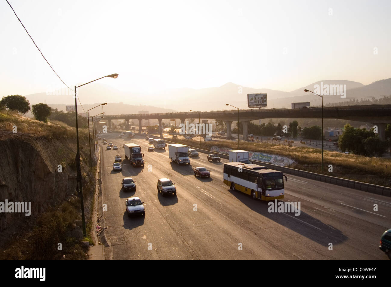 Highway in mexico city hi-res stock photography and images - Alamy