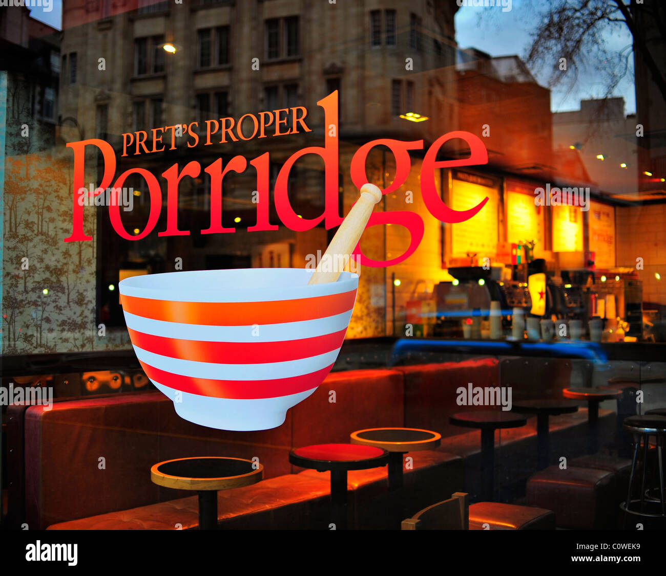 Pret window hi-res stock photography and images - Alamy