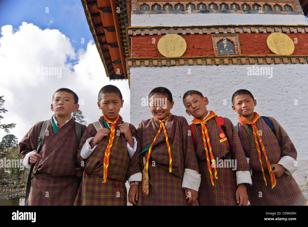 Bhutanese students visiting the 108-Chortens at Dochu-la pass on the ...