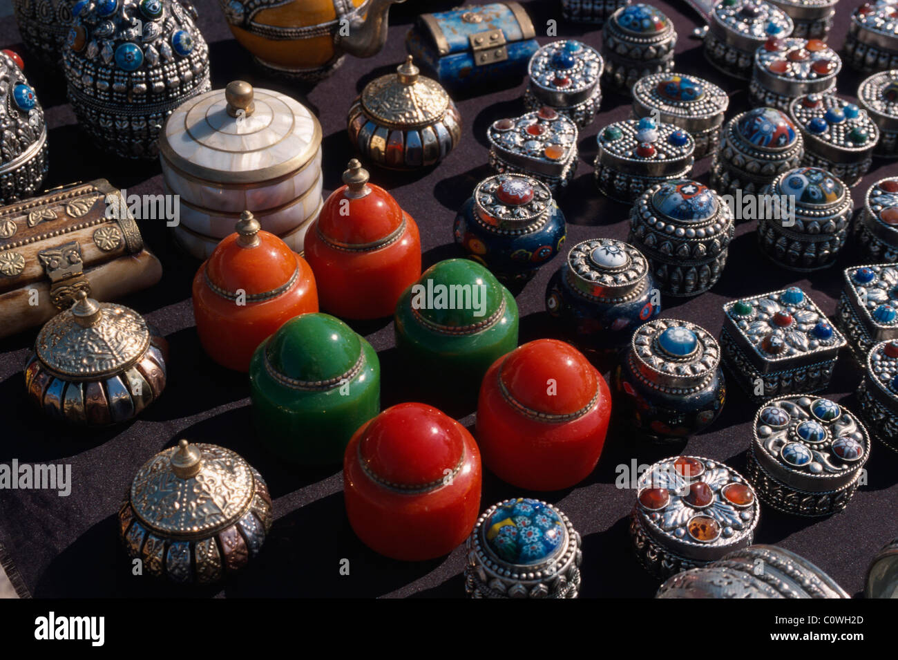 Shopping in djerba hi-res stock photography and images - Alamy
