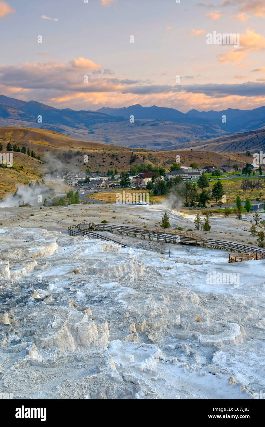 Travertine Terraces, Mammoth Hot Springs, Yellowstone National Park ...