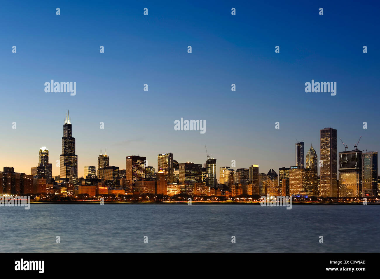 Chicago Skyline at dusk, Chicago, Illinois, USA Stock Photo - Alamy