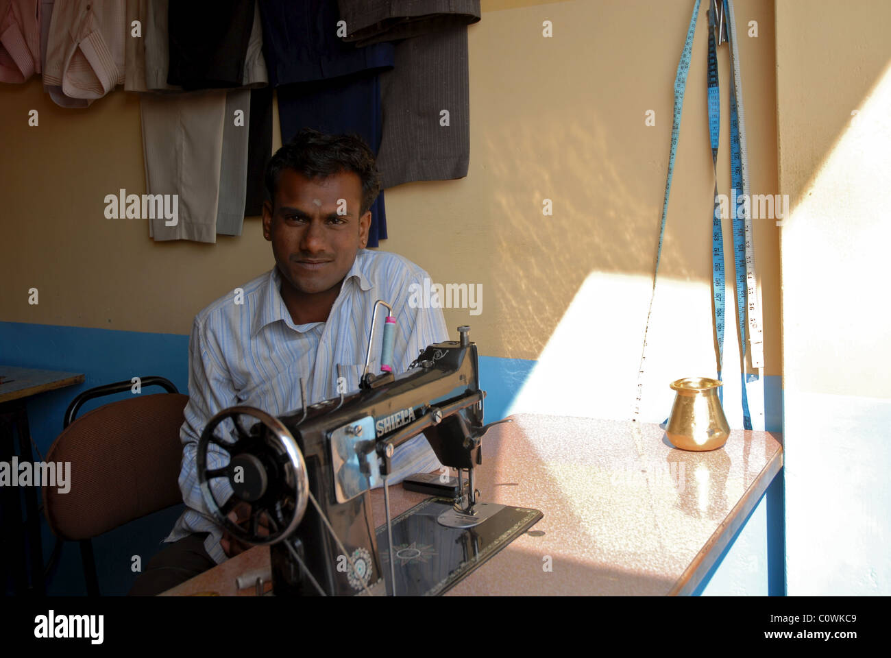 Indian tailor hi-res stock photography and images - Alamy