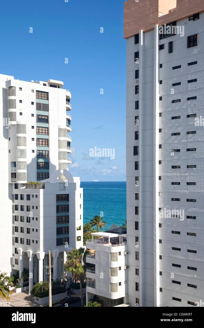 Usa, Caribbean, Puerto Rico, San Juan, Old Town, Condado Resort Area ...