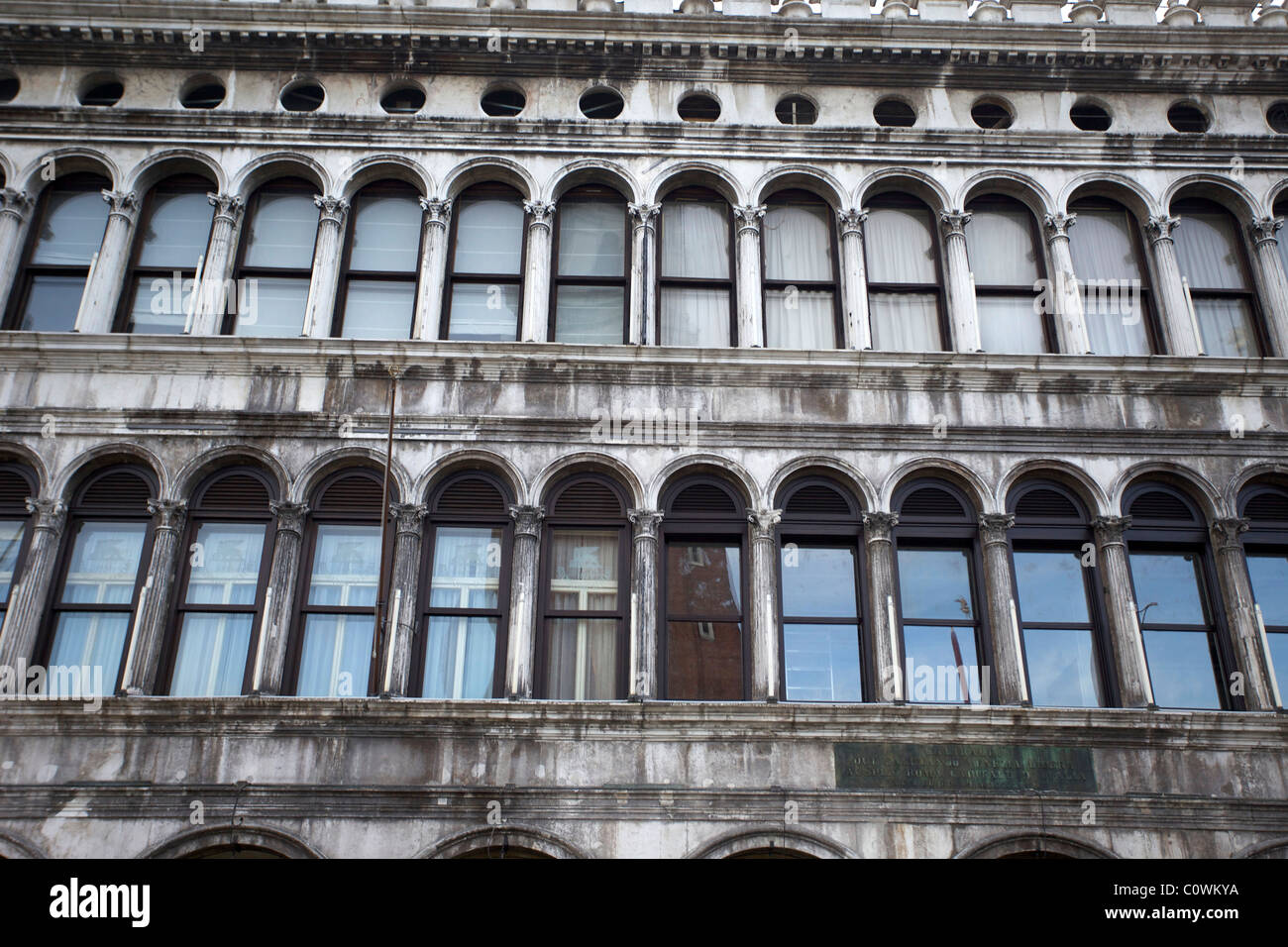 Examples of architecture hi-res stock photography and images - Alamy