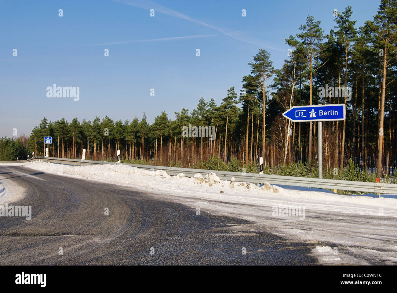 Autobahnschild Berlin - Highway sign 01 Stock Photo - Alamy