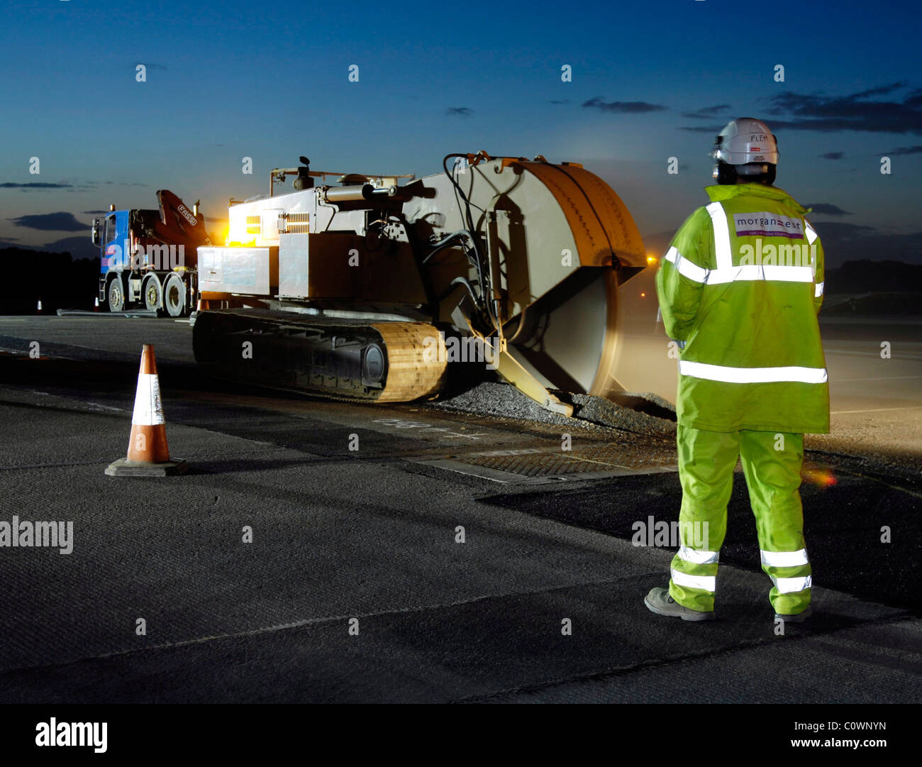 Road laying machine hi-res stock photography and images - Alamy