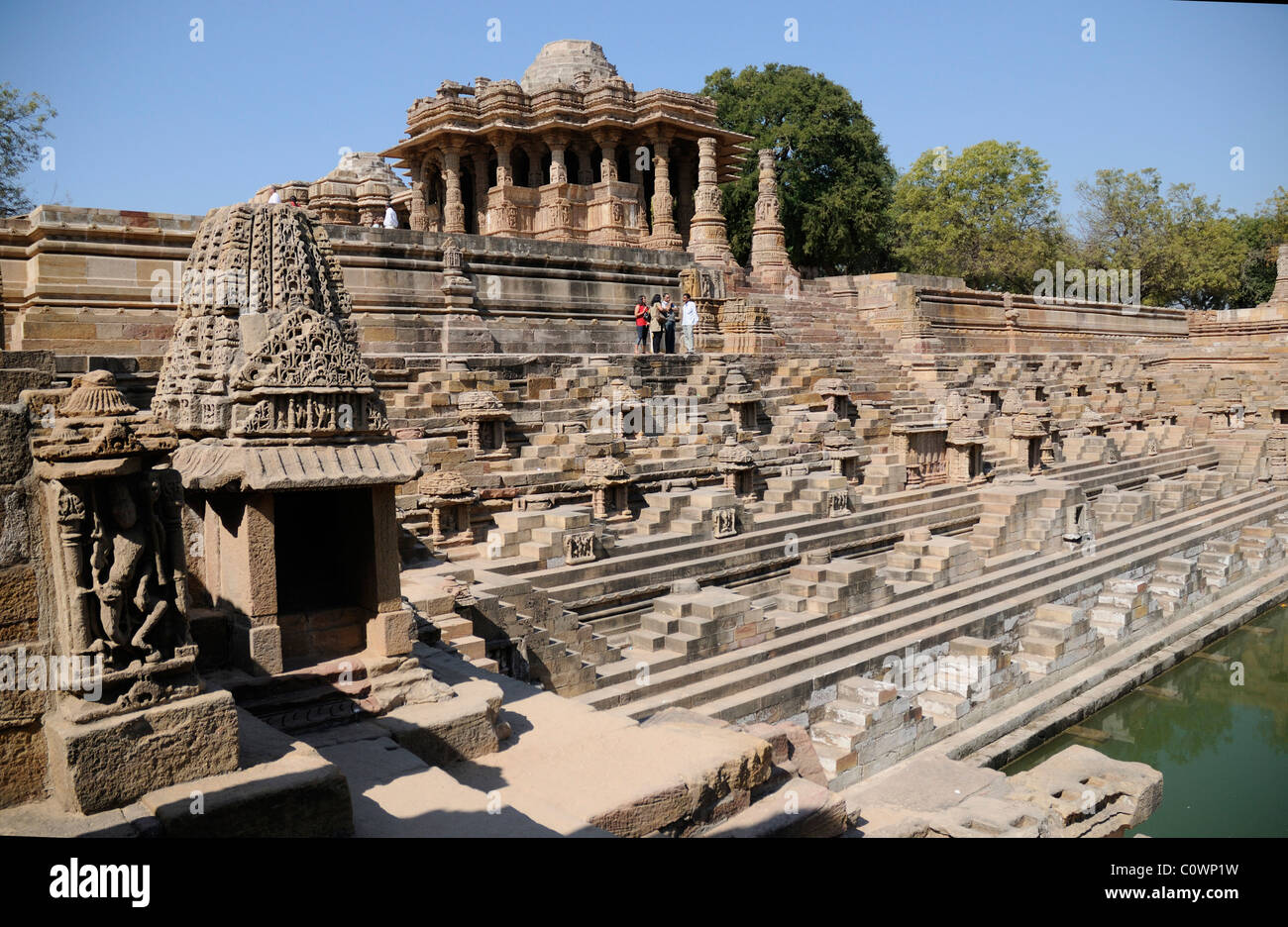 Sun temple modhera hi-res stock photography and images - Alamy