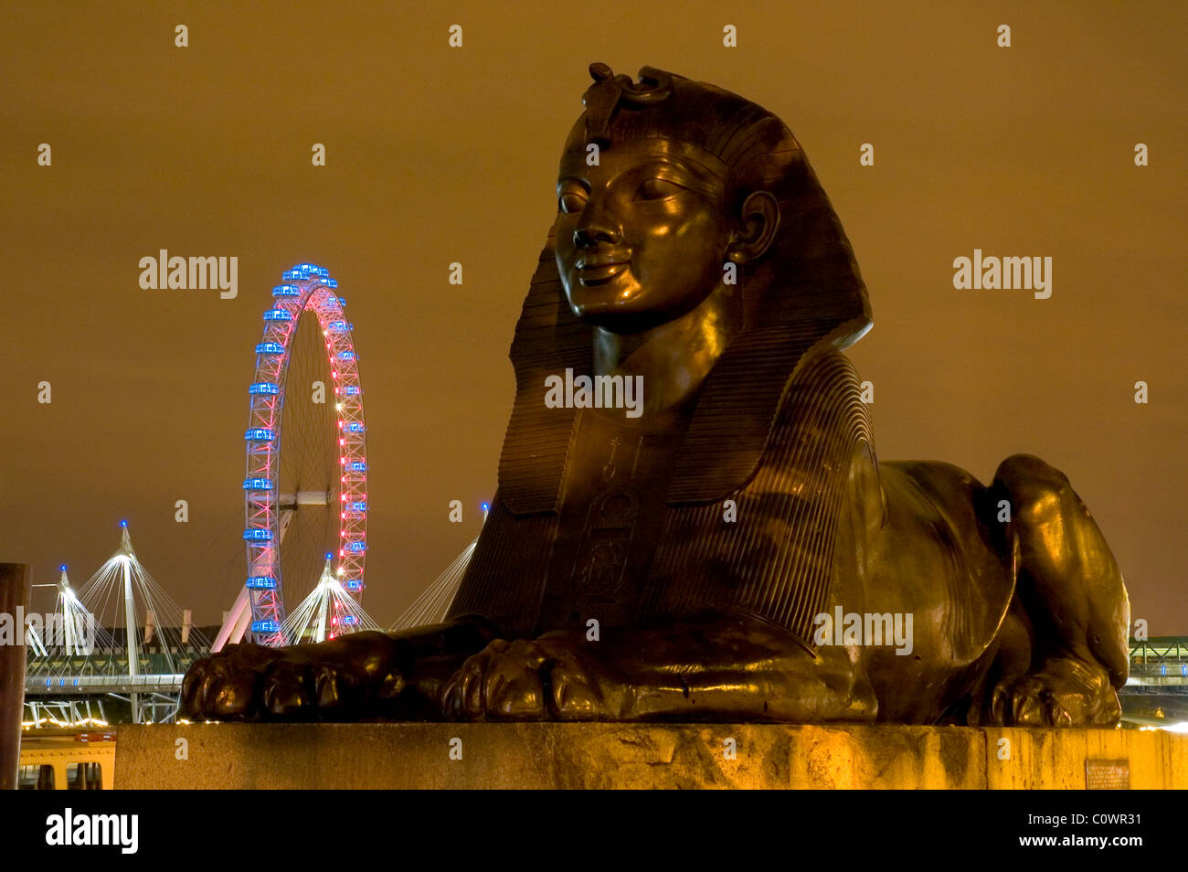 River sphinx hi-res stock photography and images - Alamy