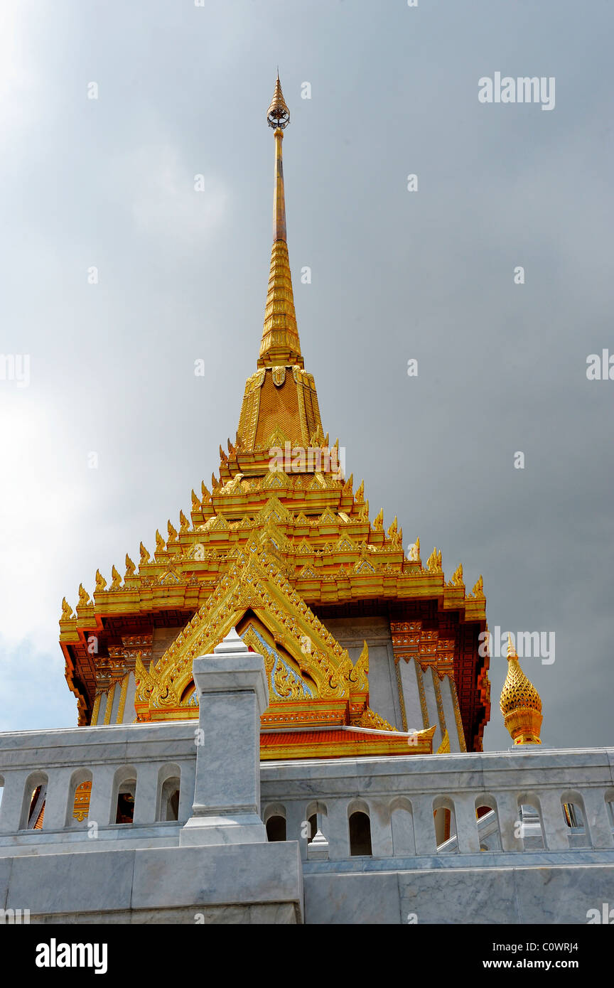 Wat Traimit Phra Maha Mondop ( Scripture Library ) of the Golden Buddha ...