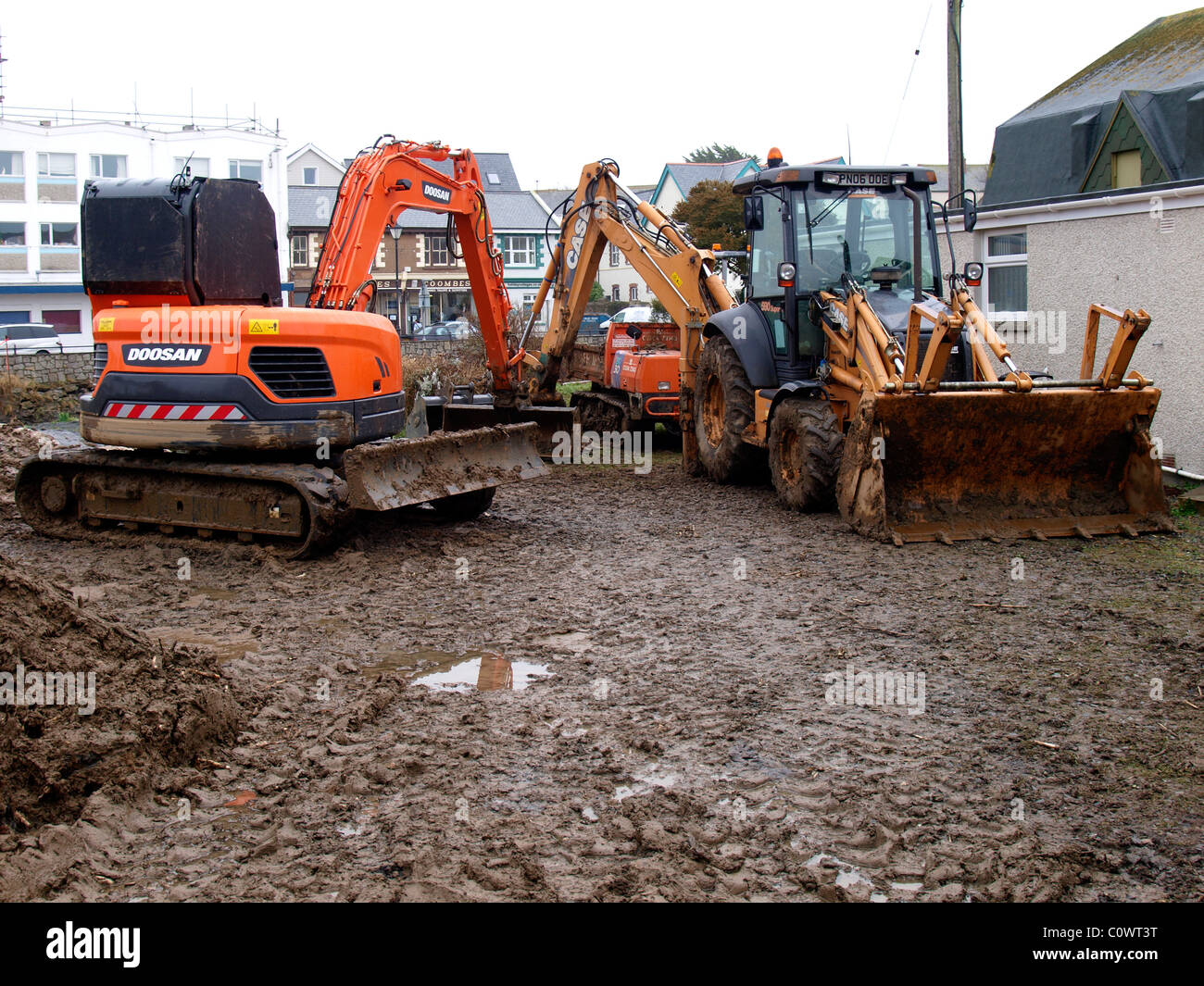 Tracked digging vehicle hi-res stock photography and images - Alamy