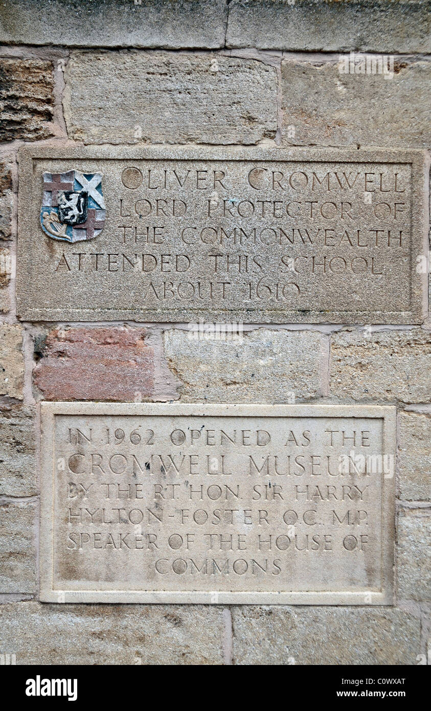 The oliver cromwell museum hi-res stock photography and images - Alamy